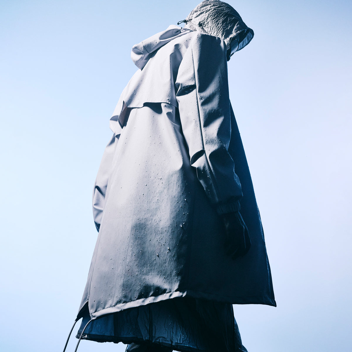 Rains® Officiel Webshop | Køb regntøj, outerwear & tasker