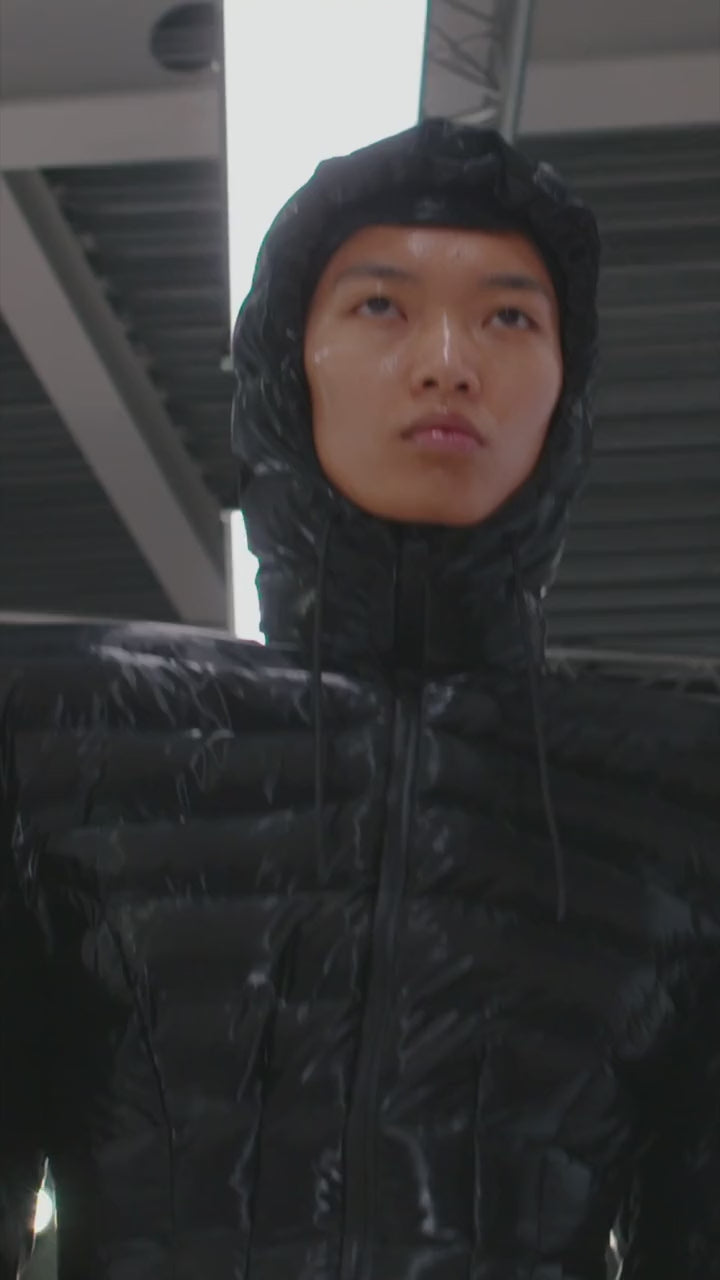 Rains® Officiel Webshop | Køb regntøj, outerwear & tasker