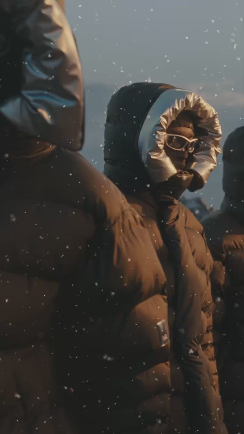 Rains® Officiel Webshop | Køb regntøj, outerwear & tasker